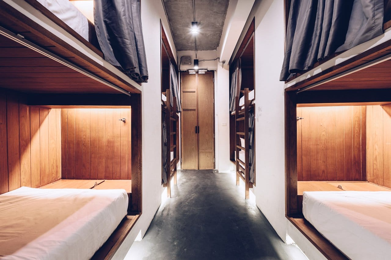 Once Again Hostel @ Samran Rat - Unseen Local