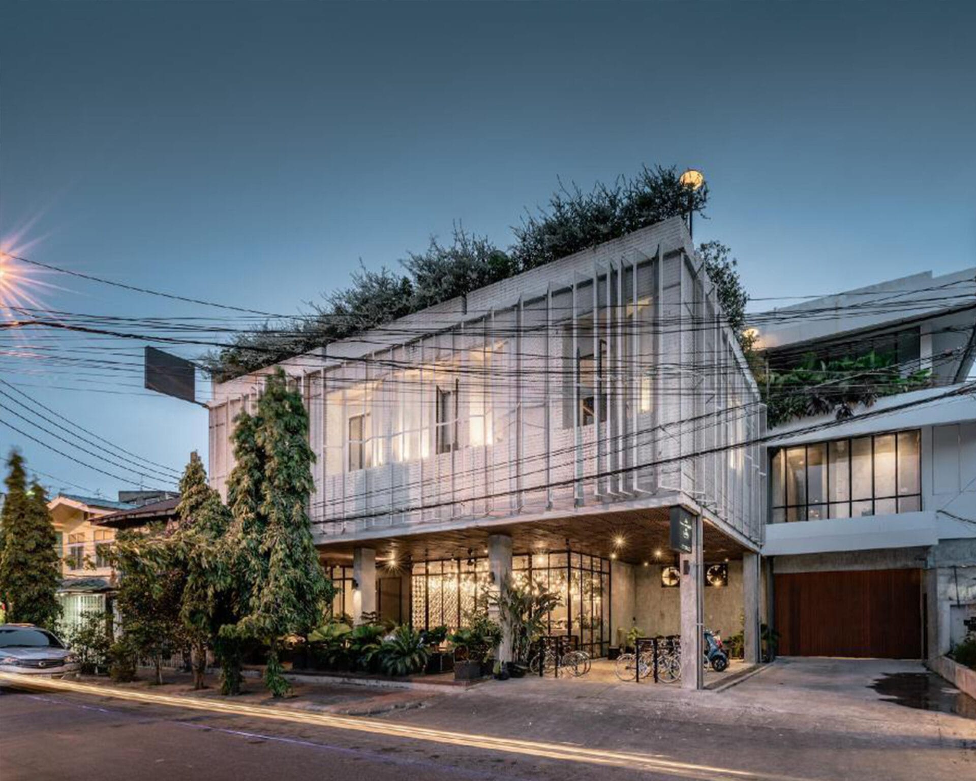 Once Again Hostel @ Samran Rat - Unseen Local